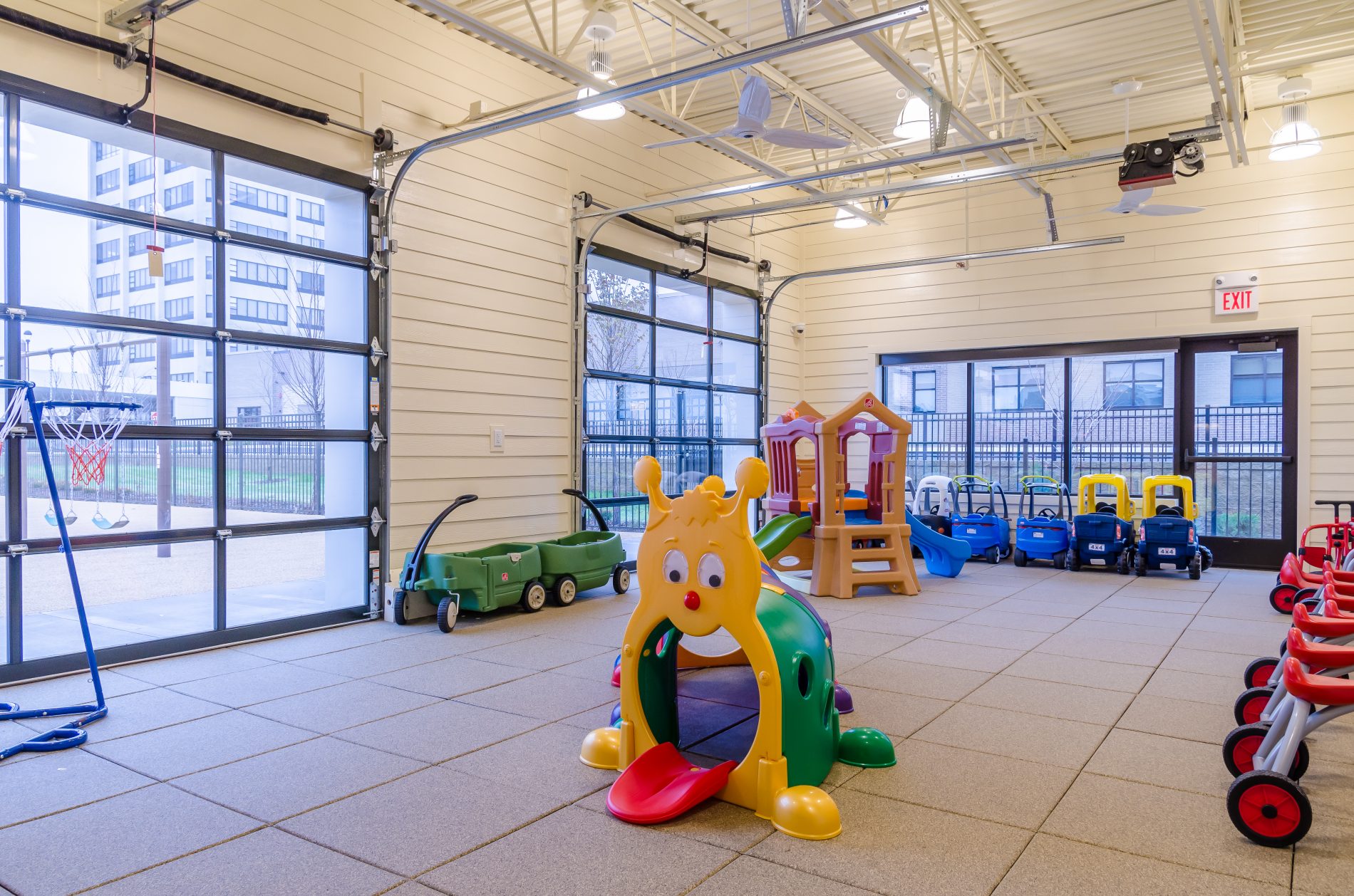 Gardner's Indoor and Outdoor Play Areas - The Gardner School